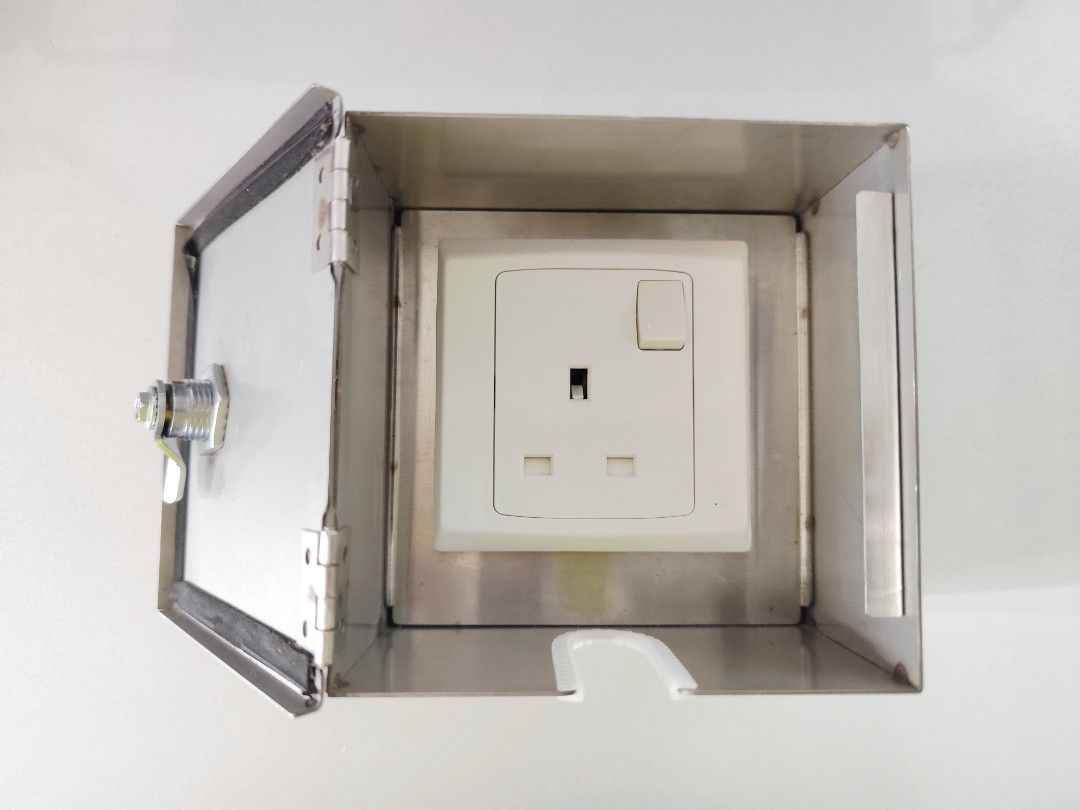 MK Stainless Steel Socket Enclosure with Lock, TV & Home Appliances ...