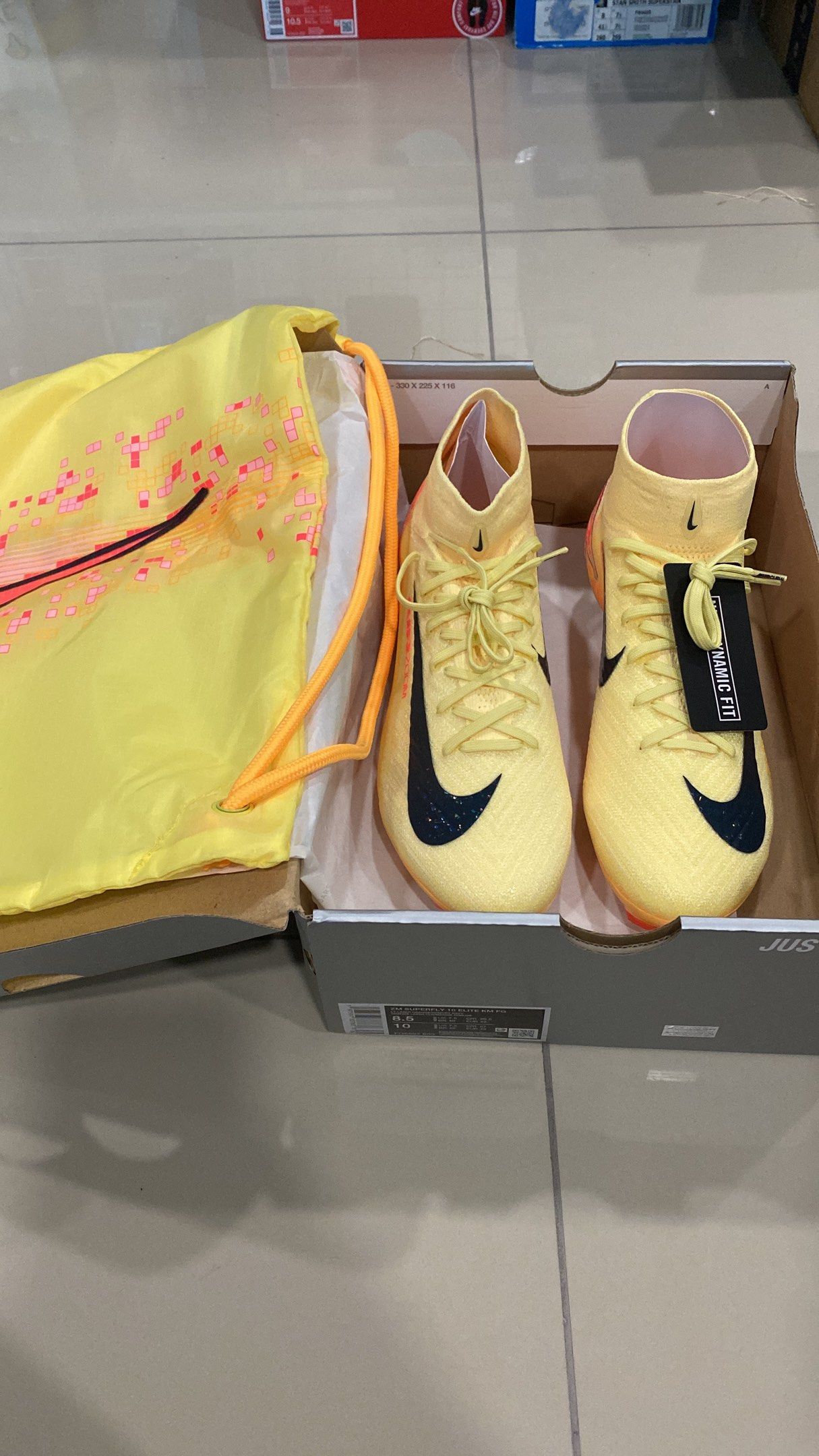 Nike Mercurial Superfly 10 Elite KM FG, Men's Fashion, Footwear, Boots ...