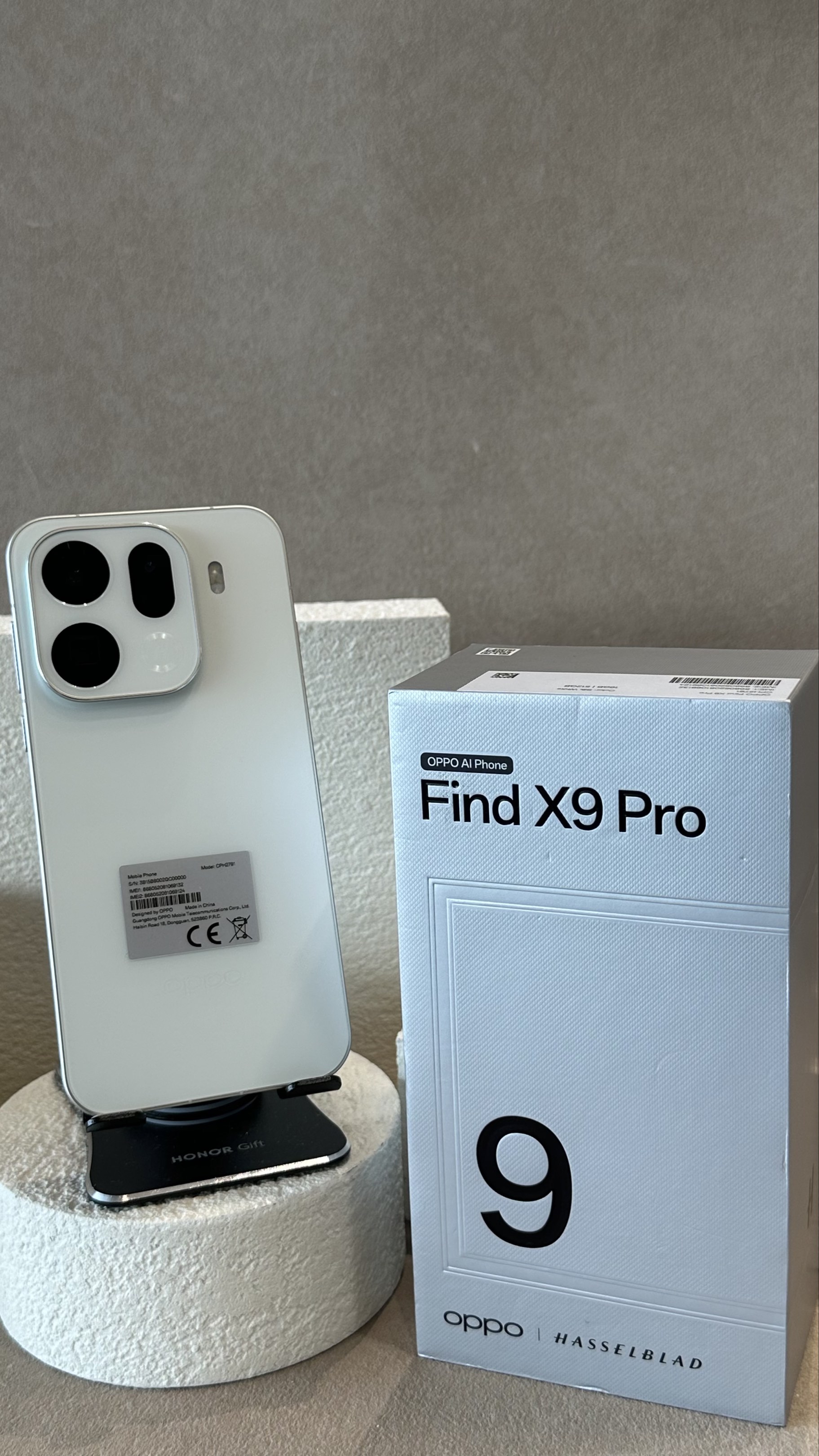 Oppo Find X9 Pro 512GB Silk White, Mobile Phones & Gadgets, Mobile ...