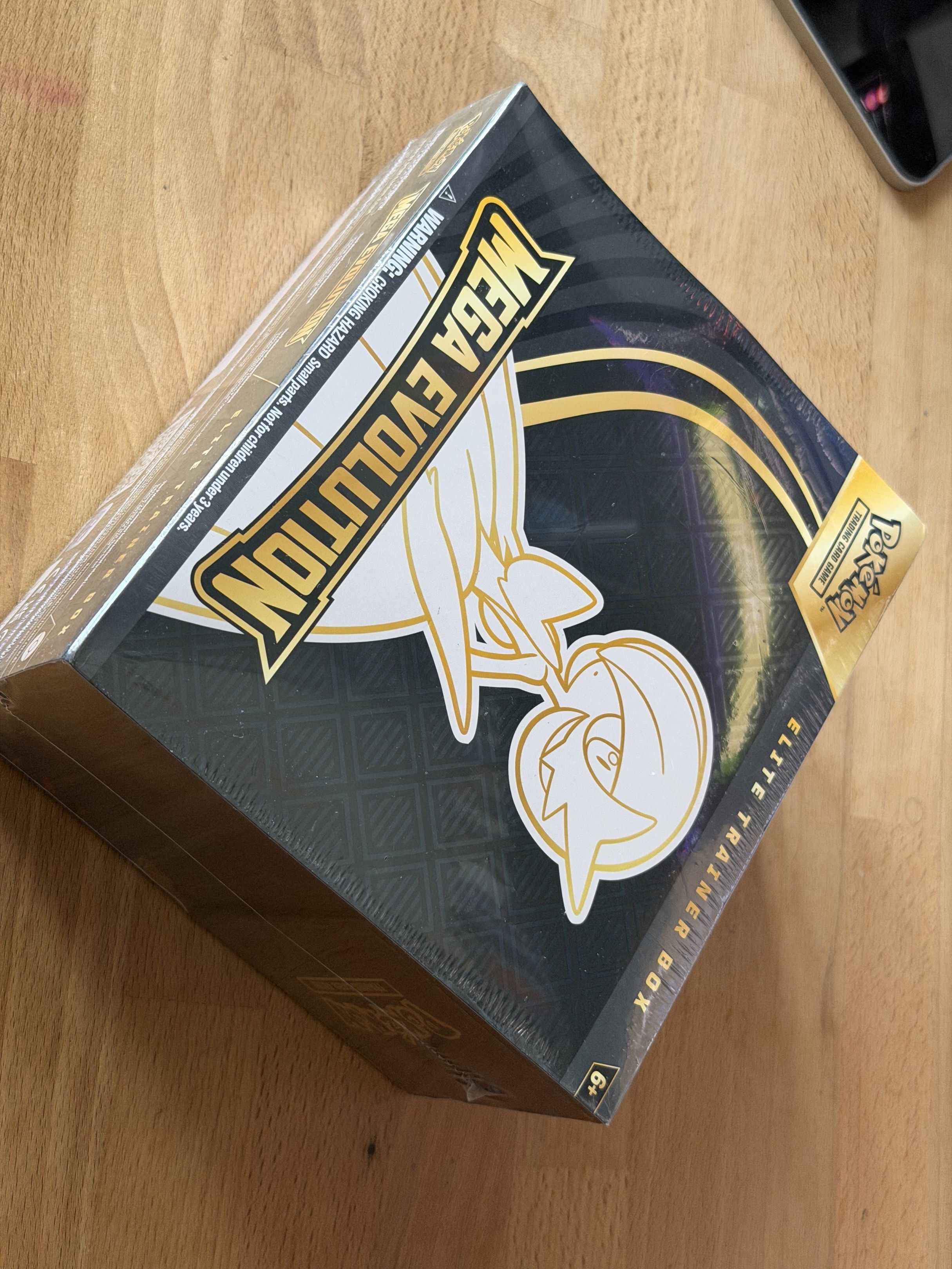 Pokemon TCG Mega Evolution Elite Trainer Box, Hobbies & Toys, Toys ...