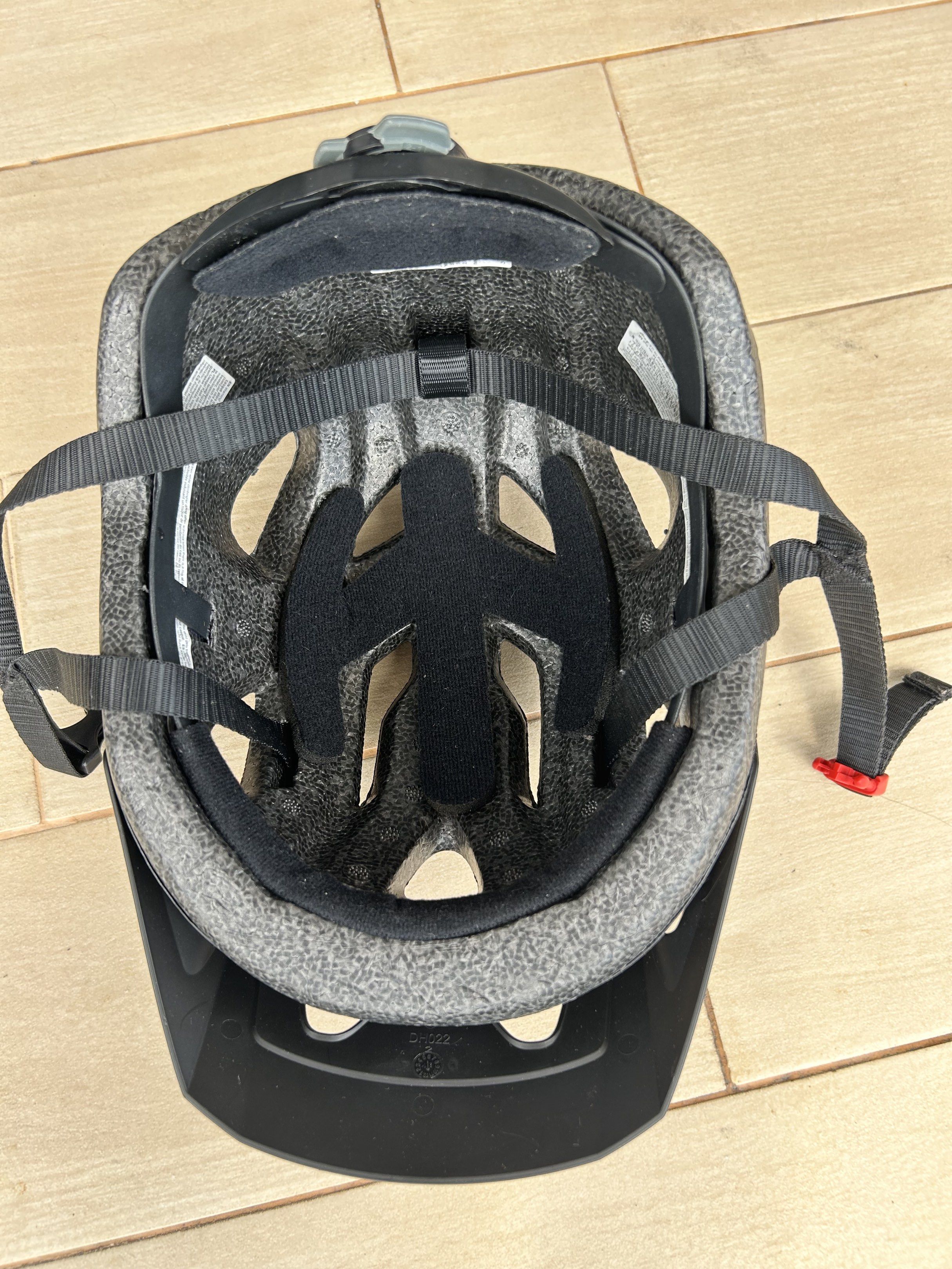 Rockrider ST Mountain Bike Helmet, Sports Equipment, Bicycles & Parts, Parts & Accessories on ...