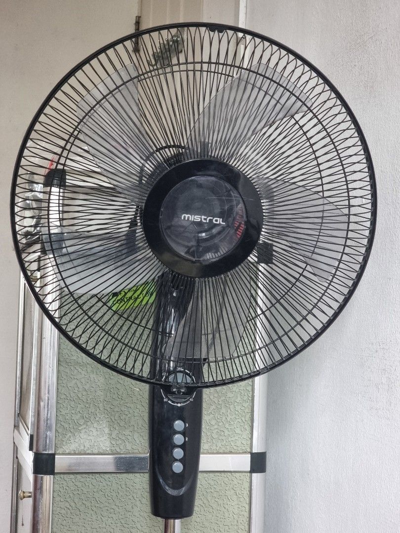 16-inch stand fan MISTRAL, Furniture & Home Living, Lighting & Fans ...