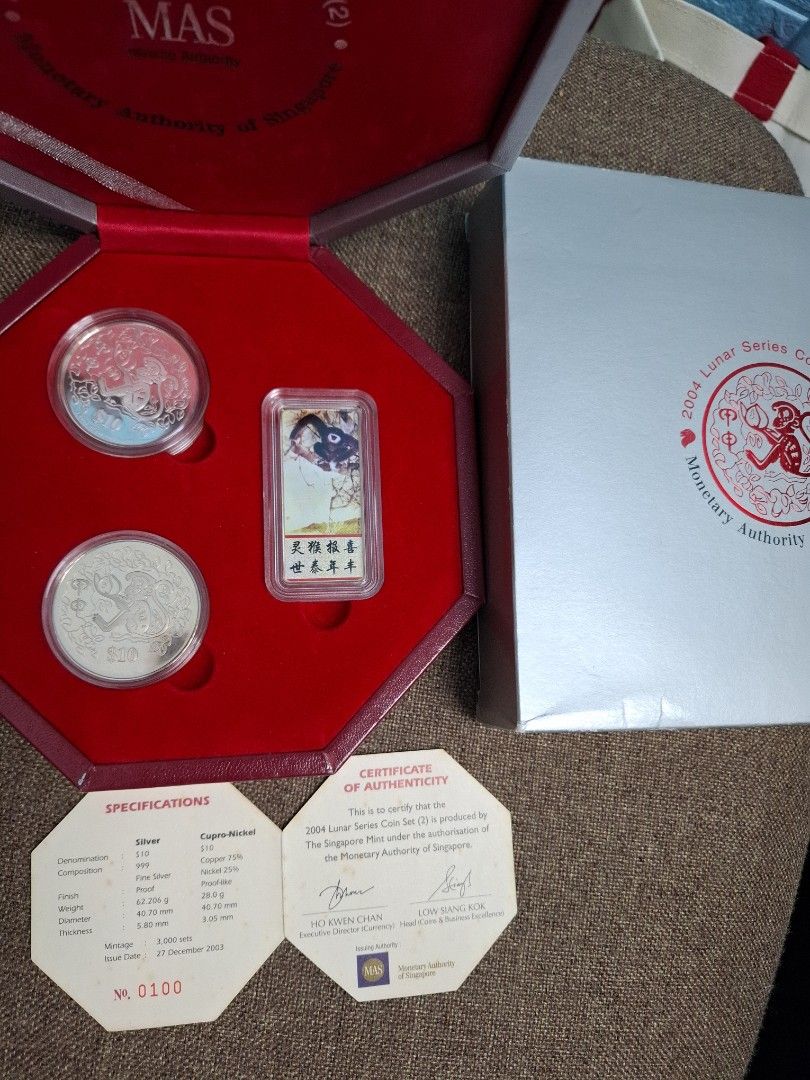 2004.2in1-coinset.monkey.with box n cert, Hobbies & Toys, Memorabilia ...