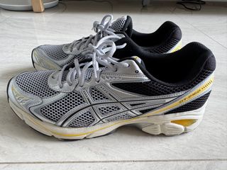 Asics Gel Rocket 11 Indoor Court Shoes, Men's Fashion, Footwear, Casual ...