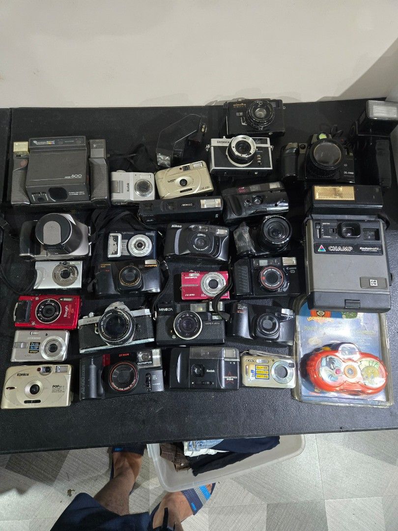 Assorted Film Cameras (for Collection only, not tested if working ...