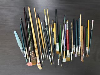 7 for $2 Assorted Paint Brushes, Hobbies & Toys, Stationery & Craft ...
