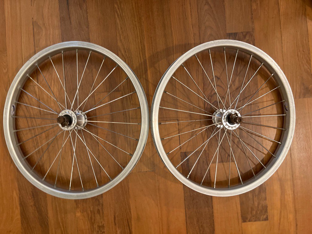 Brompton front wheels, Sports Equipment, Bicycles & Parts, Parts ...