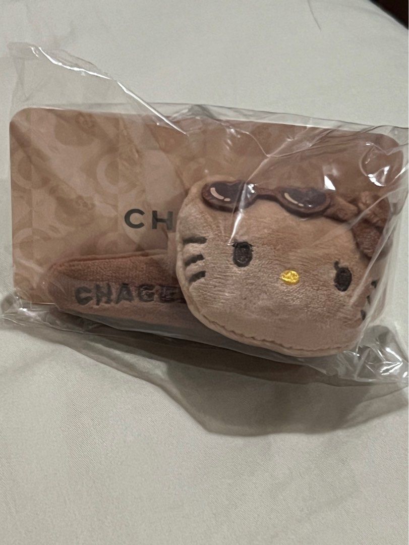 Chagee x Hello Kitty Keychain, Hobbies & Toys, Collectibles ...