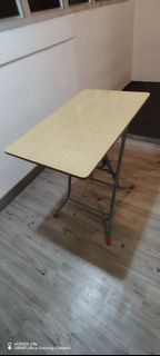 Monahan Counter Height Table, 傢俬＆家居, 傢俬, 桌子 - Carousell