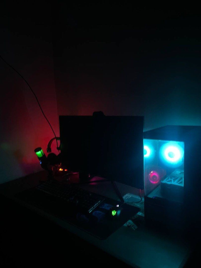 Gaming PC with Monitor, Keyboard, Mouse, and Webcam, Computers & Tech ...