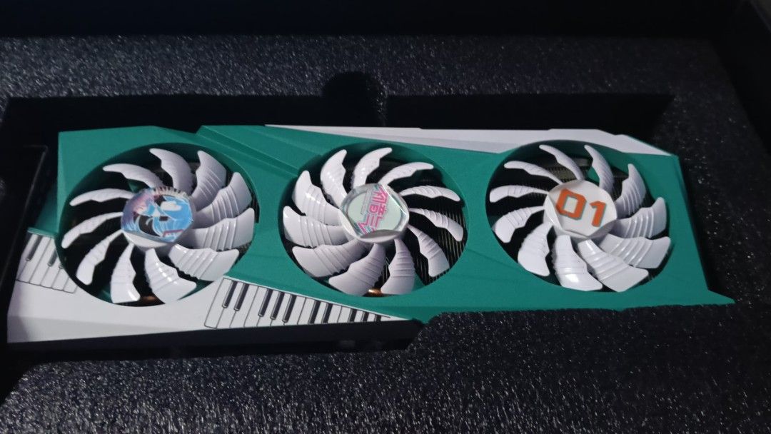 Gigabyte GeForce RTX 3060 Ti 8G (Custom paint Hatsune Miku), Computers ...
