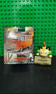 Hot Wheels RLC Volkswagen Drag Bus, Hobbies & Toys, Toys & Games on ...