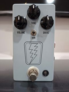 BeeTronics Fat Bee Custom Shop Overdrive Pedal, Hobbies & Toys, Music ...
