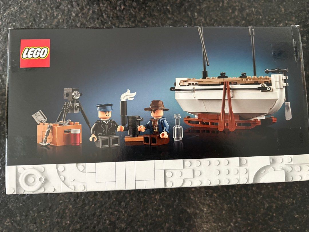 LEGO Icons 40729 Shackleton's Lifeboat Set, Hobbies & Toys, Toys ...