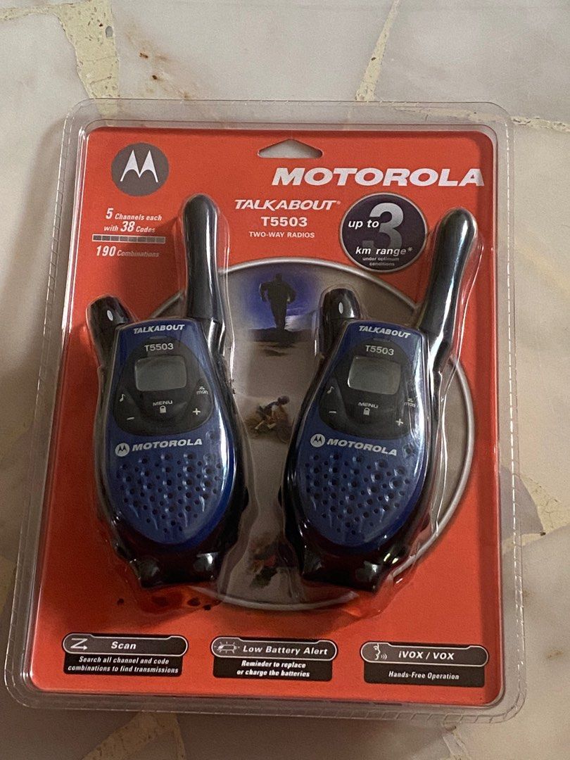 Motorola Walkie Talkie, Mobile Phones & Gadgets, Walkie-Talkie on Carousell