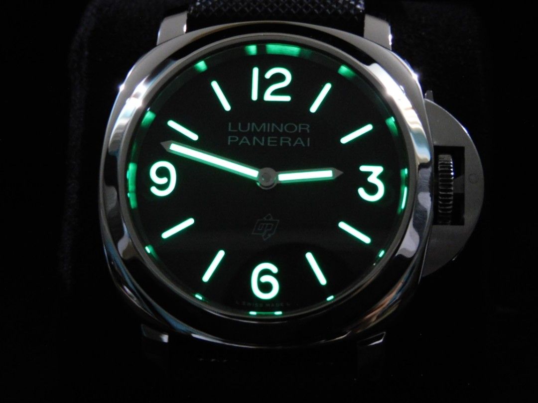 Panerai Luminor Base Logo. Pam1086. Full Set, Luxury, Watches on Carousell
