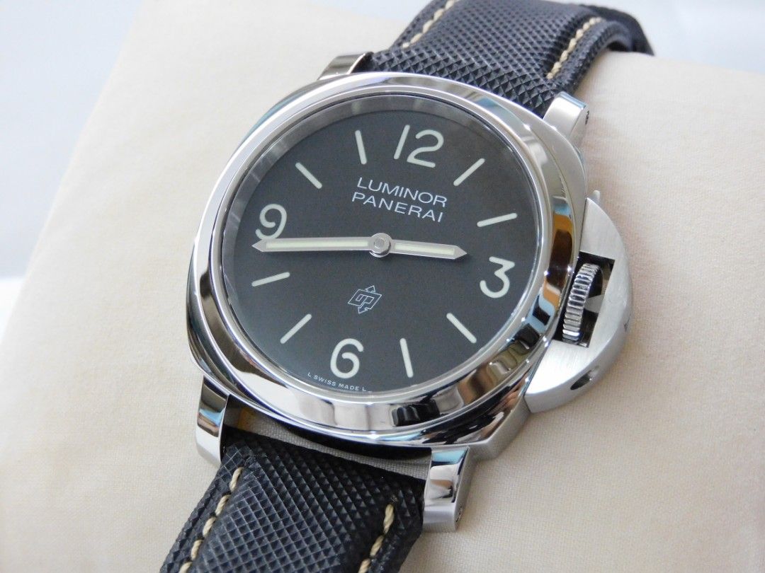 Panerai Luminor Base Logo. Pam1086. Full Set, Luxury, Watches on Carousell