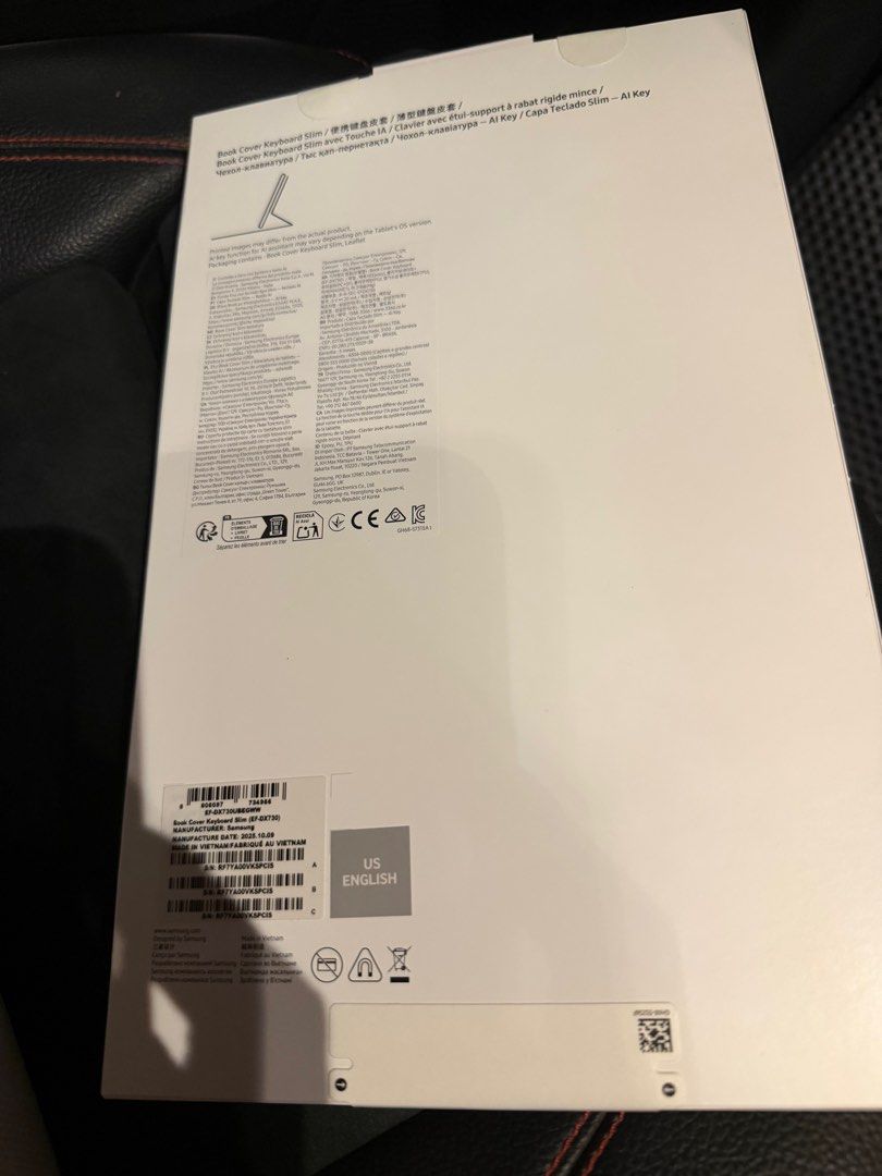 Samsung Book Cover Keyboard Slim for Galaxy Tab S11, Mobile Phones ...