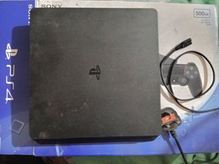 Sony PlayStation 4 with Controller, Video Gaming, Video Game Consoles ...