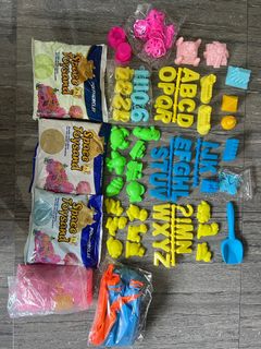 Kinetic Sand Dig & Demolish Playset, Hobbies & Toys, Toys & Games on ...