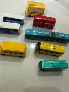 1/76 bus for sale., Hobbies & Toys, Toys & Games on Carousell