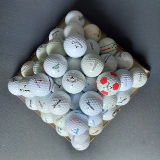 30 Golf Balls mixed, Sports Equipment, Sports & Games, Golf on Carousell