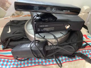 Xbox 360 with Kinect + 1x wired controller + 11 game titles, Video ...