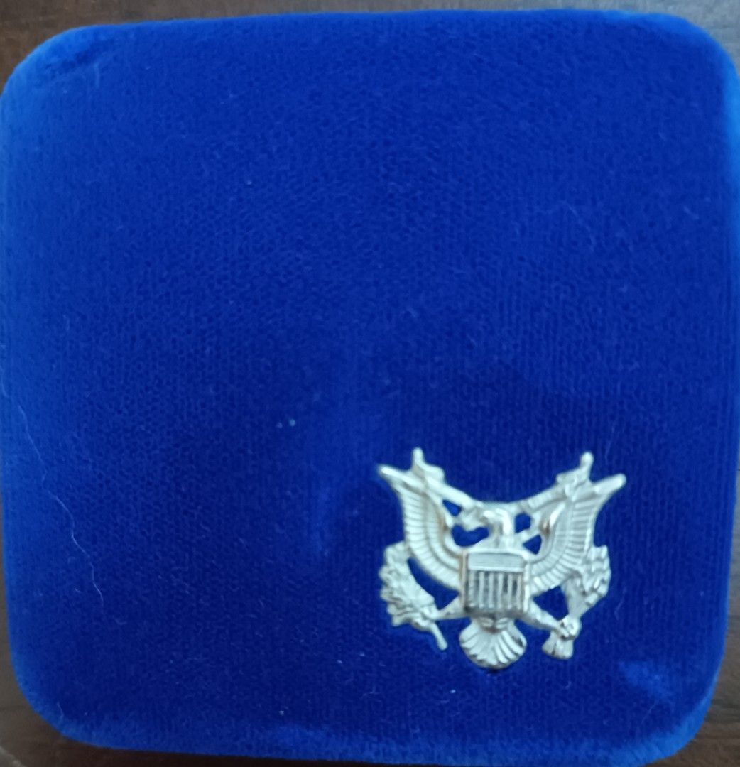 1986 Ellis Island Silver Proof Coin, Hobbies & Toys, Memorabilia ...