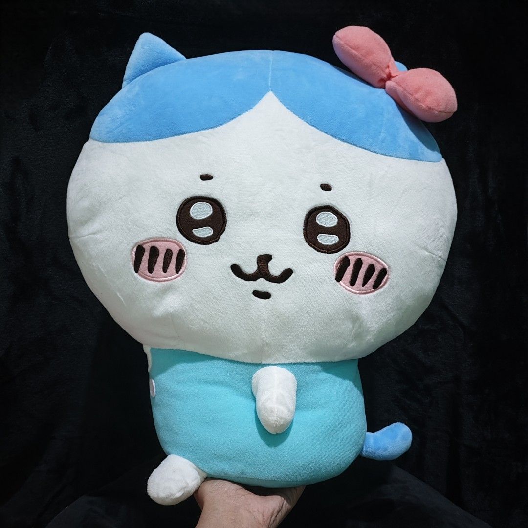 2023 Eikoh Sanrio Hello Kitty x Chiikawa Hachiware XL Plush, Hobbies ...