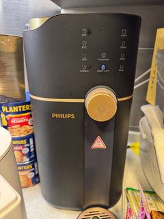 全新未開 Philips RO 純淨飲水機, 家庭電器, 廚房電器, 濾水器及飲水機 - Carousell