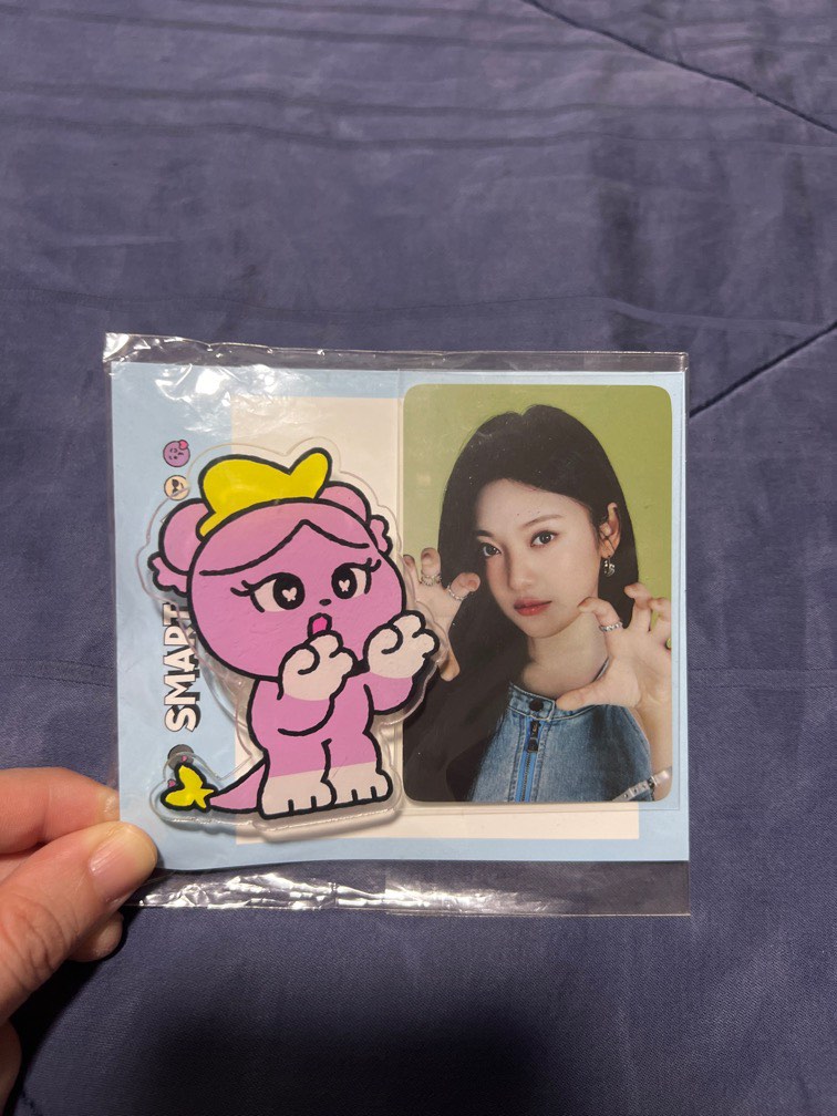 aespa ningning potd goods merchandise md smart tok grip tok, Hobbies ...