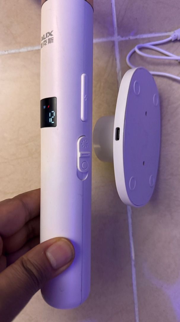 AUX Electric Mosquito Swatter Rechargeable, 家庭電器, 其他家庭電器 - Carousell