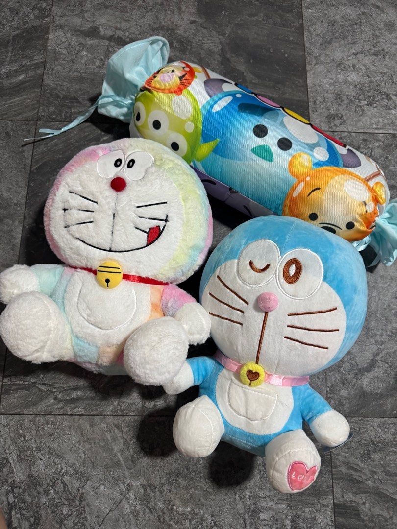 BNWT - doraemon big plush toy / tsum tsum disney bolster, Hobbies ...