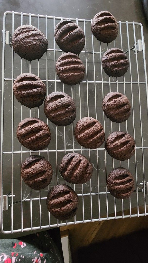 Homemade Ragi jaggery Cookies( taste like chocolate), Food & Drinks ...