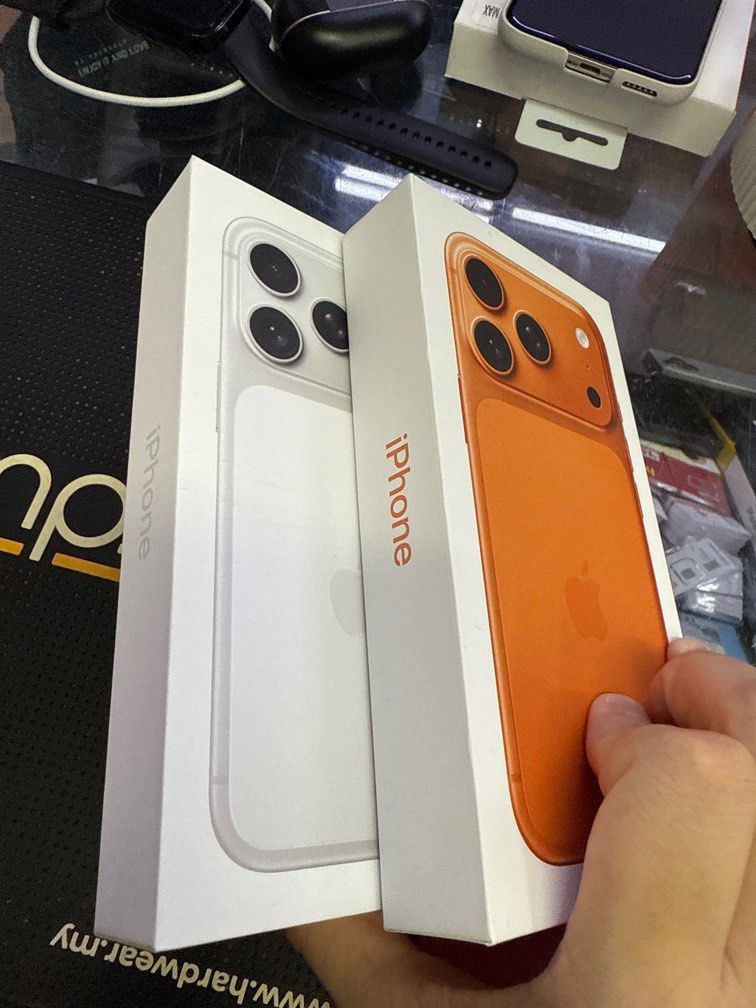 iPhone 17 Pro Silver 256GB, Mobile Phones & Gadgets, Mobile Phones ...