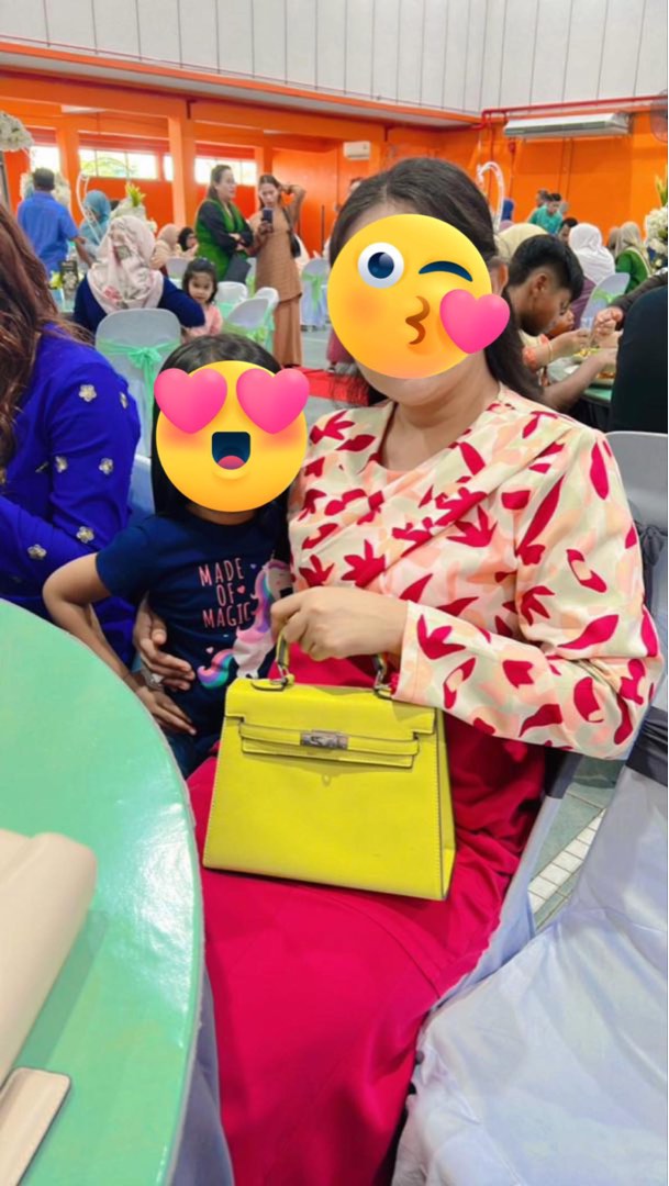 jannah noe callisa kurung, Women's Fashion, Muslimah Fashion, Baju ...