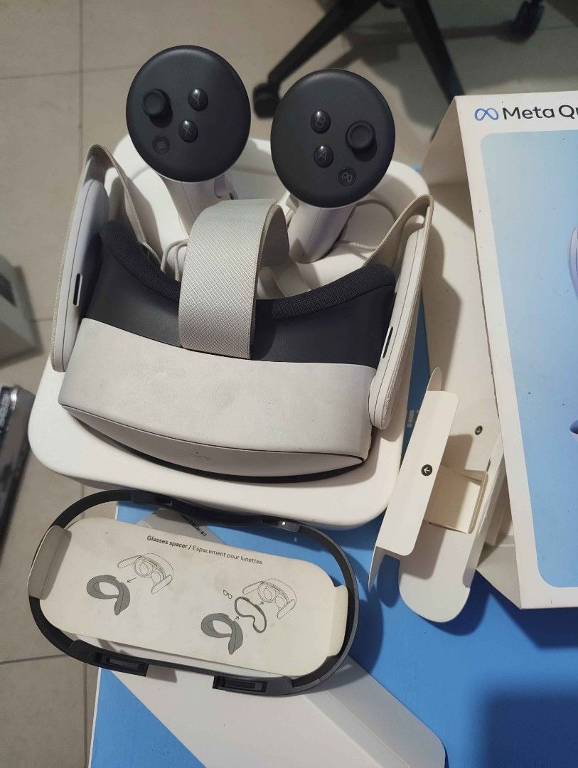 Meta Quest 3 VR Headset, Video Gaming, Gaming Accessories, Virtual ...