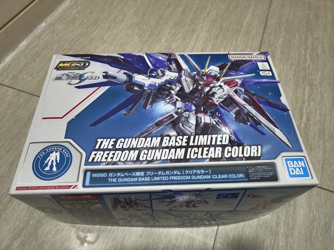 GUNPLA MGSD Gundam Base Limited Freedom (clear colour), Hobbies & Toys ...