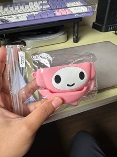 Airpods PRO Meiji Milk Case, Mobile Phones & Gadgets, Mobile & Gadget ...