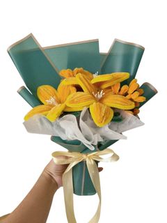 Handmade Pipe Cleaner Flower Bouquet, Hobbies & Toys, Flowers ...