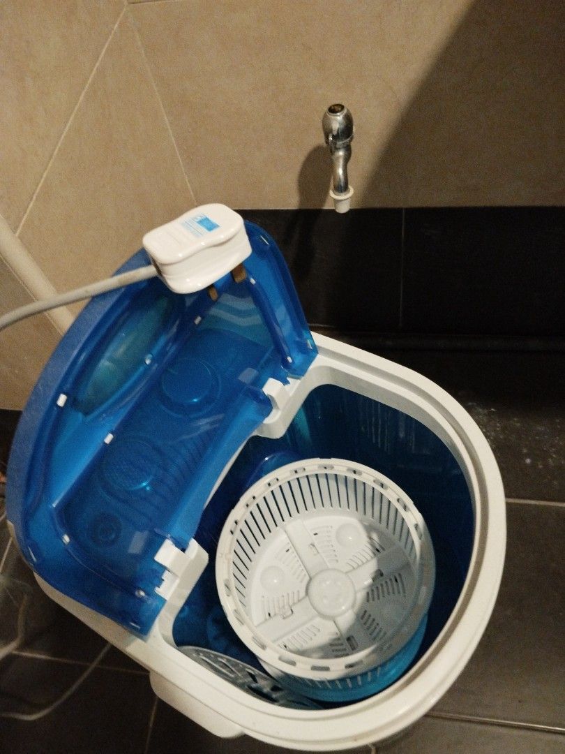 Portable Washing Machine - Blue and White, TV & Home Appliances ...
