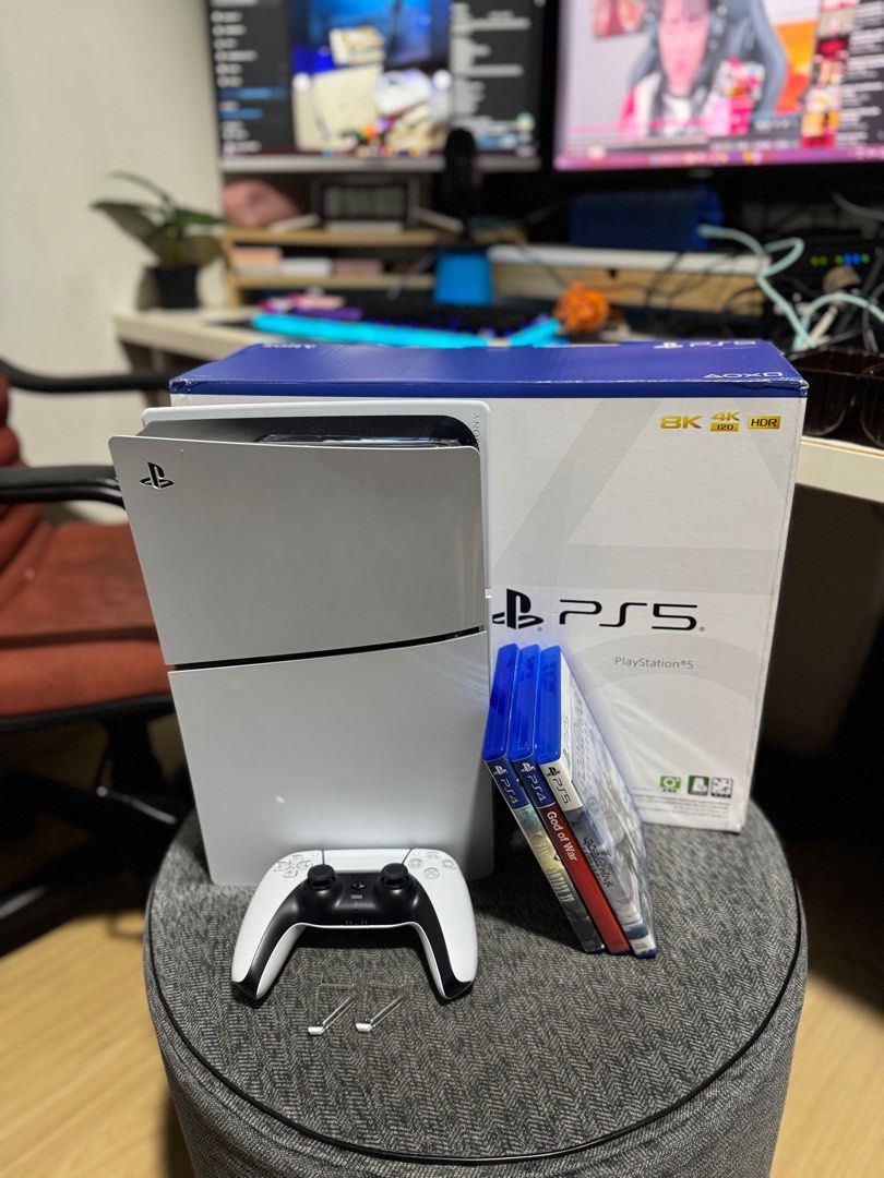 PS5 Slim 1TB with 1 dualsense controller + 3 CD games, Video Gaming ...