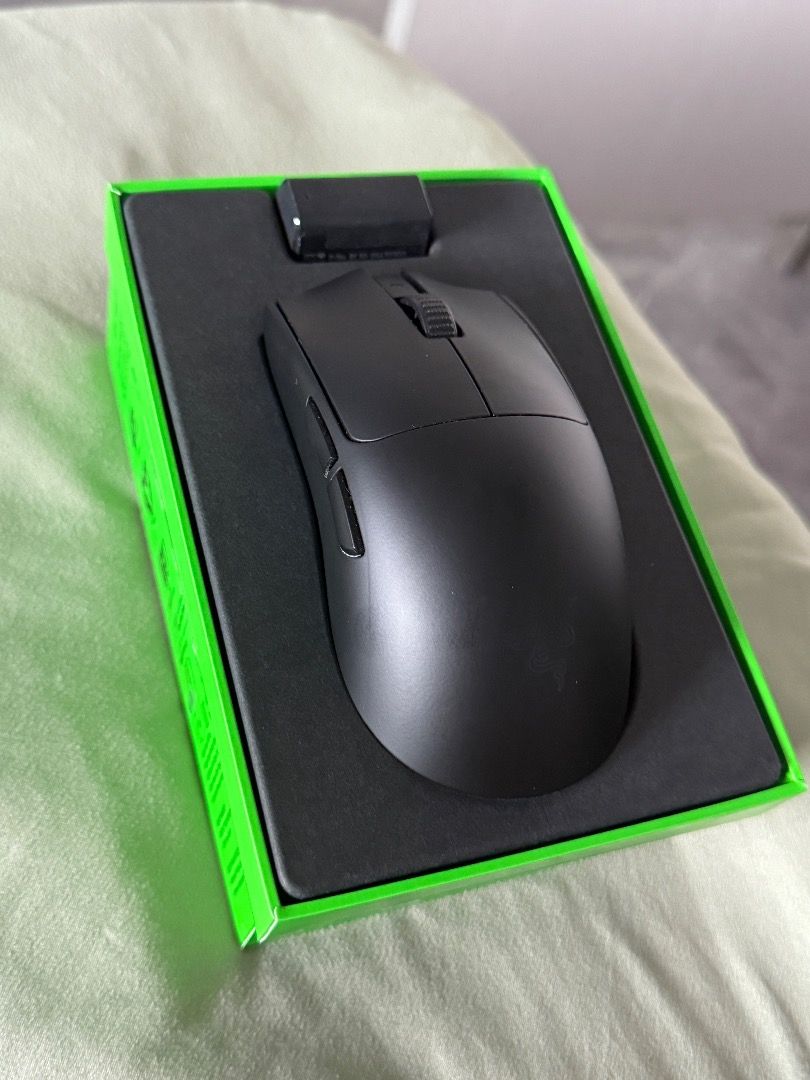 Razer viper v3 pro black, Computers & Tech, Parts & Accessories, Mouse ...