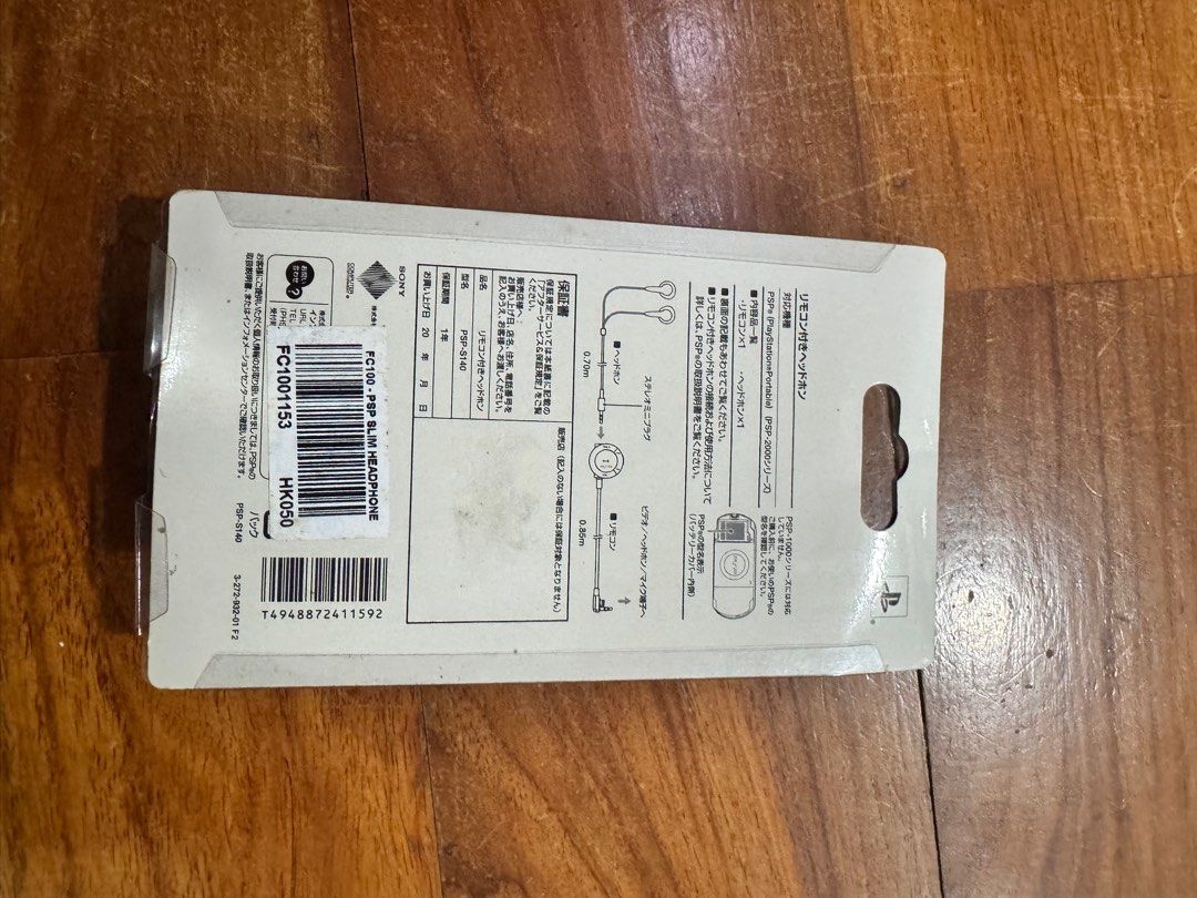 Sony Psp Headphones with remote control, Video Gaming, Gaming ...