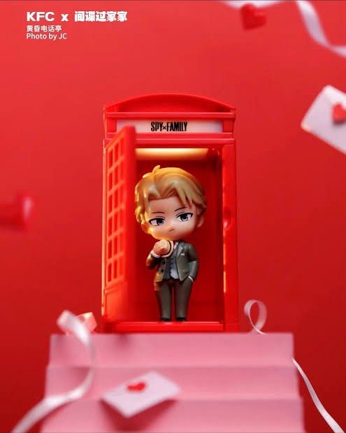SPY x FAMILY KFC Collaboration Phone Booth Lloyd Forger, Hobbies & Toys ...