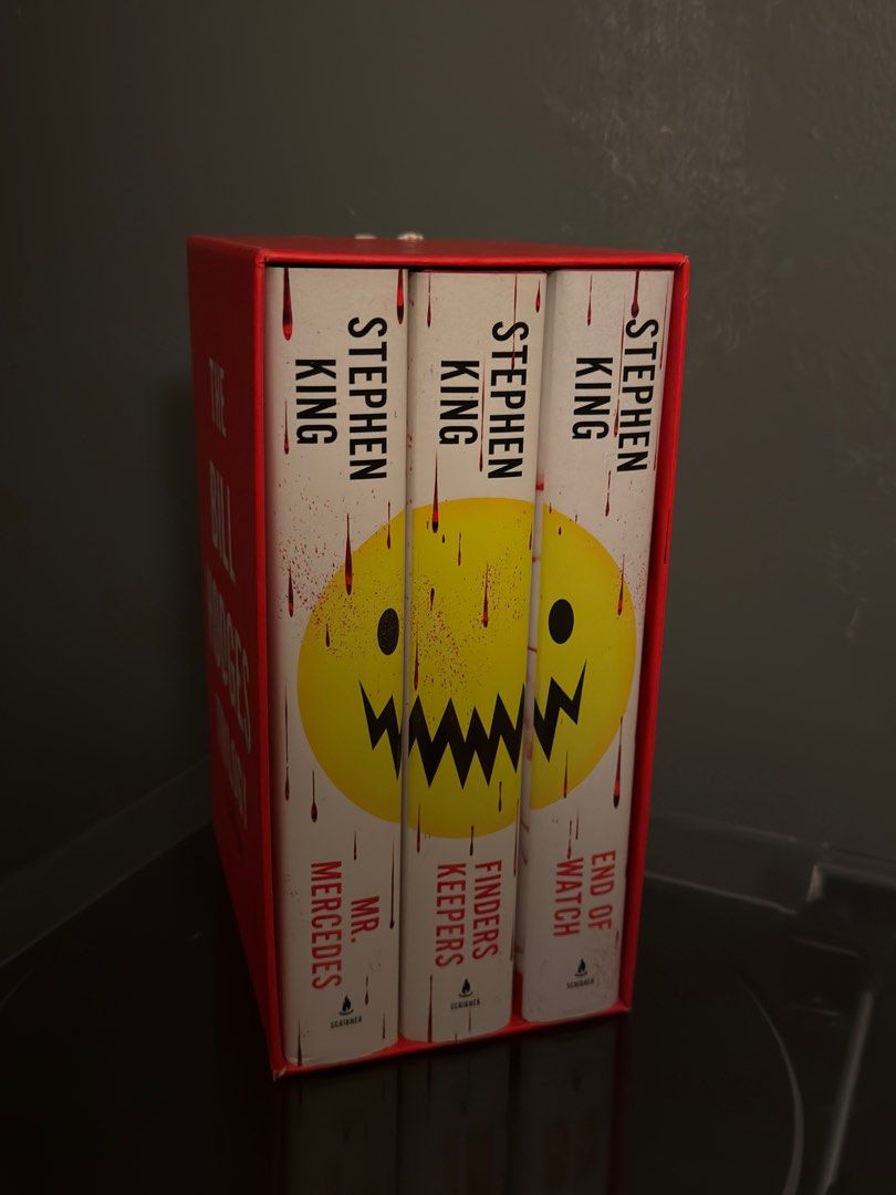 Stephen King Bill Hodges Trilogy Box Set, Hobbies & Toys, Books ...