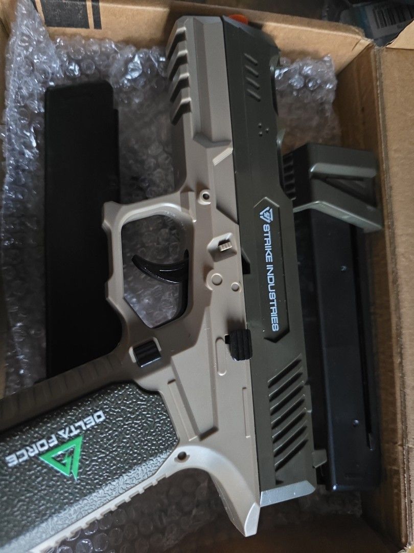 Strike Industries Delta Force Prop Pistol, Hobbies & Toys, Toys & Games ...