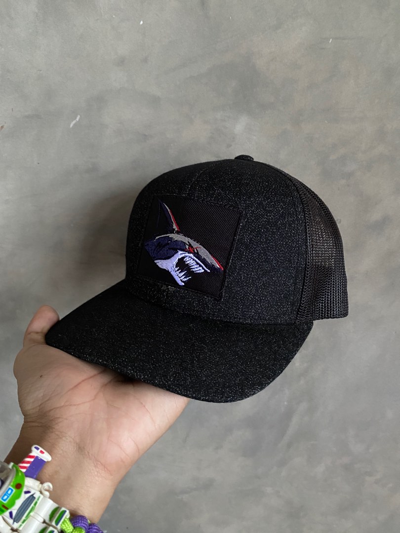 Trucker mesh Shark logo by Pacific, Fesyen Pria, Aksesoris, Topi di ...