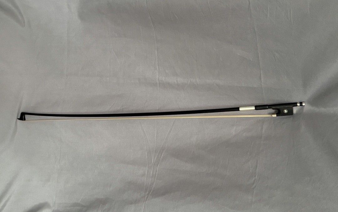 4/4 size Carbon Fiber Violin Bow, 62g, Performance Grade, Hobbies ...