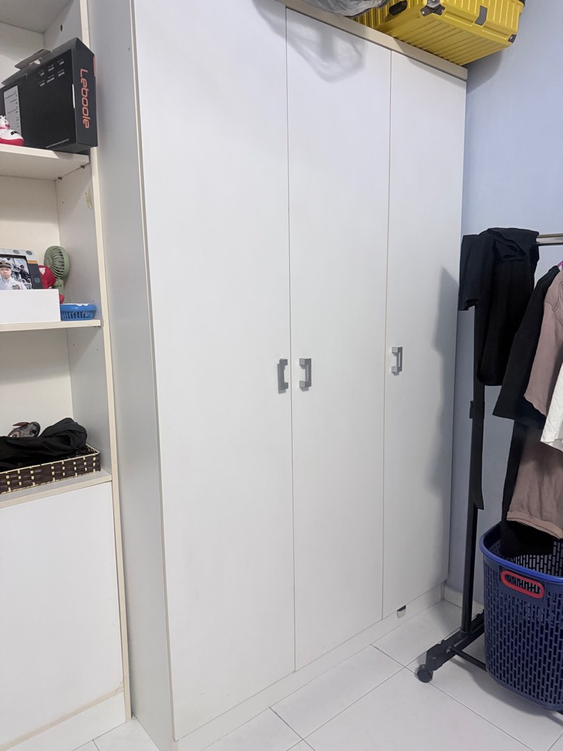 Wardrobe, Furniture & Home Living, Furniture, Other Home Furniture on ...